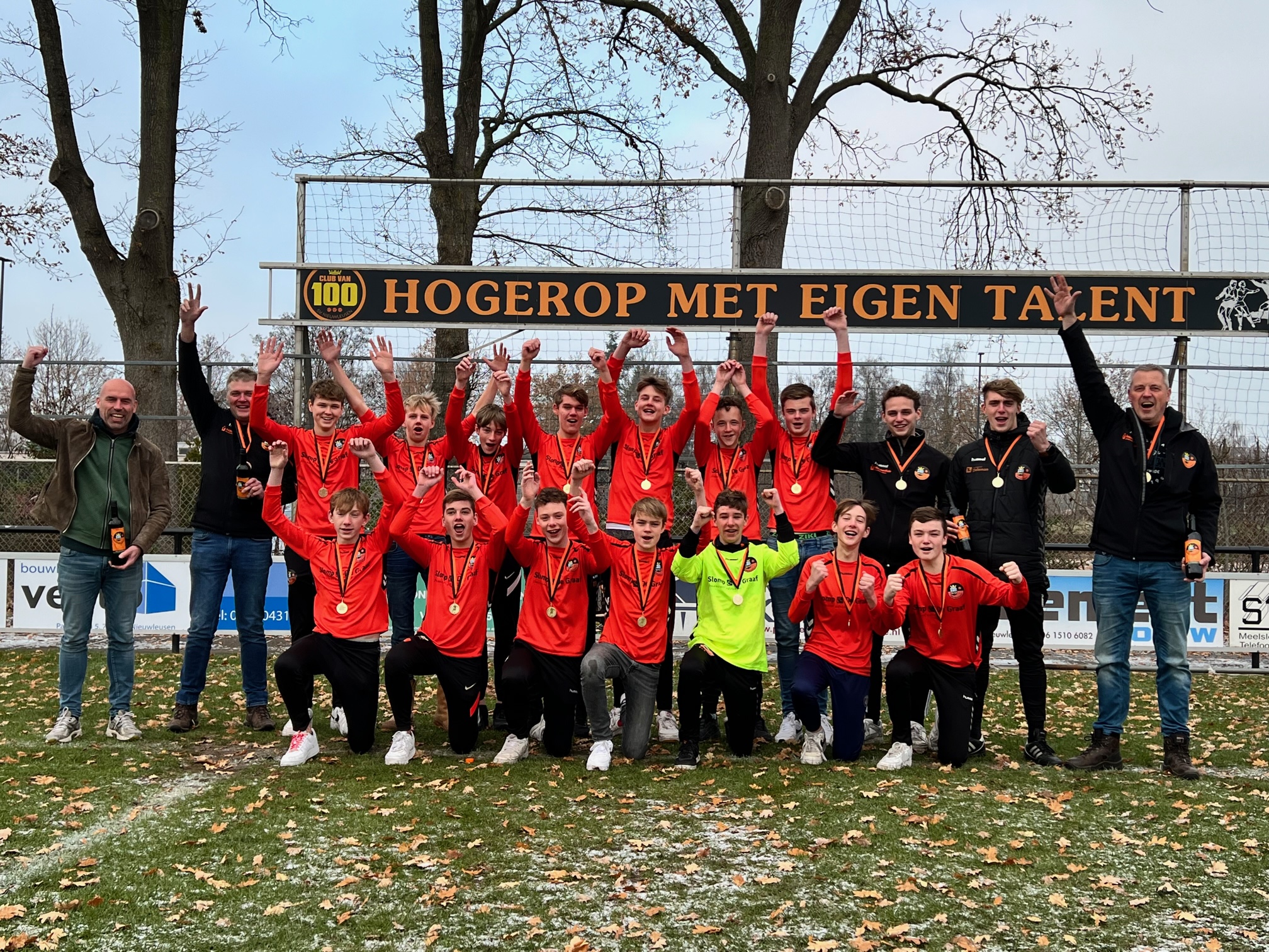 S.V. Nieuwleusen MO13-1 kampioen! | sv Nieuwleusen